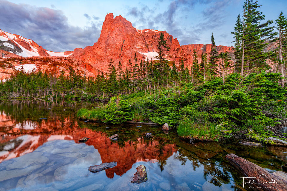 Alpenglow Sunrise at Lake Helene | Rocky Mountain National Park ...